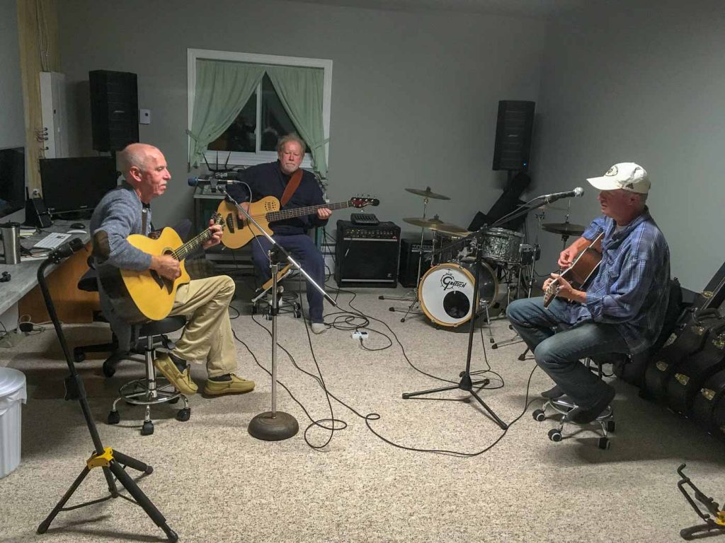 Studio Build 11 – First Jam – Verdon's Projects